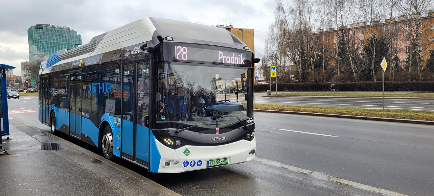 [Arthur Bus] Autobusy wodorowe/elektryczne/trolejbusy | SkyscraperCity ...